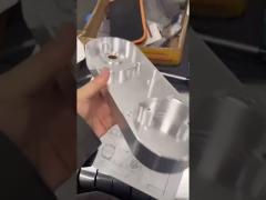 Fabbricazione a partire da materiali della voce 9302