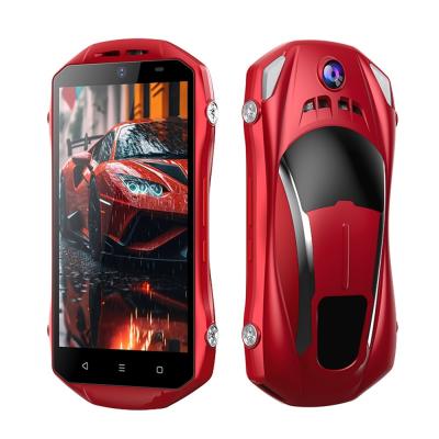 中国 YEEMI T25 スポーツカー スマートフォン Android 8.1 デュアルSIMスタンバイ 4000mAh 4.5インチ 4G Whatsapp 販売のため