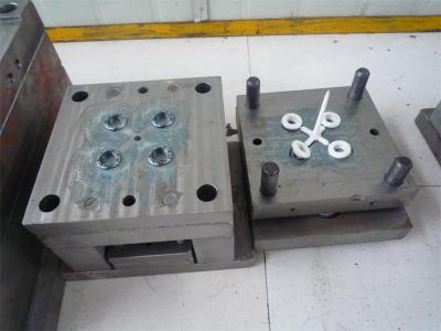 China Plastic injection Mould/Mold for electronic products plastic parts for sale
