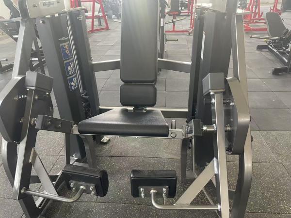 Quality Freeman Silent Motion Series Belt-Driven Bio-mechanical Pin Loaded Leg Extension for sale