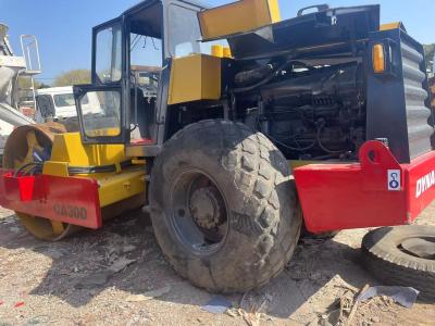 China Em segunda mão Dynapac CA30D Vibratory smooth drum road roller à venda