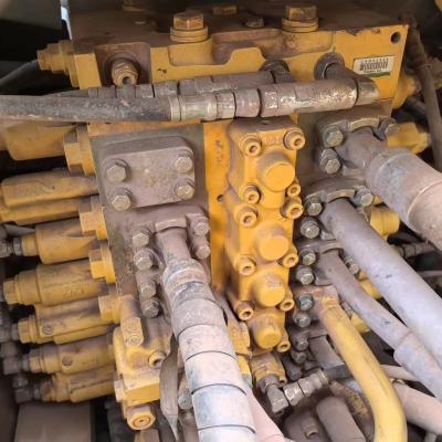 Cina Escavatori Komatsu PC220 usati Ideali per progetti di costruzione e di estrazione mineraria in vendita