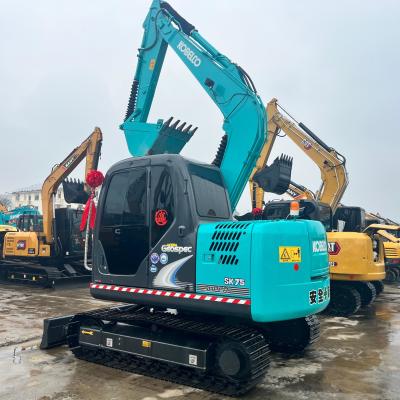 Cina Escavatore usato Kobelco SK75 Macchina da 7,5 tonnellate con capacità di 0,4 m3 in vendita