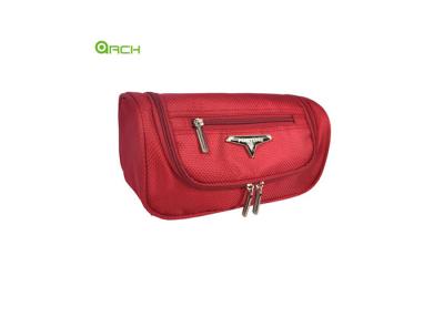 中国 Tapestry Toiletry Kit with One Small Pocket at The Front and Two Interior Pockets 販売のため