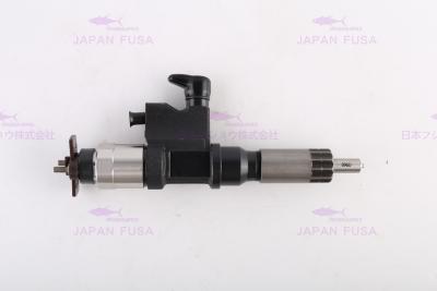 Cina Iniettore di combustibile del motore diesel di PC200-8 KOMATSU SAA6D107 0445 120 231 6754-11-3011 in vendita