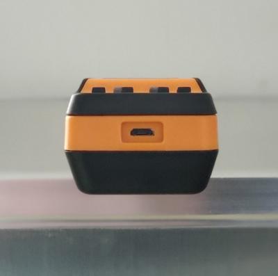 Cina Termometro digitale portatile a batteria di litio ricaricabile per uso in laboratorio o industriale in vendita