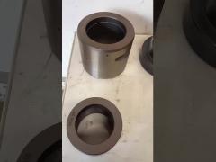 20CrMo SB81 Inner Bush Voor Hydraulische Hamer Breaker Spare Parts Levertijd 15-25 Dagen 170*114*140*40*181
