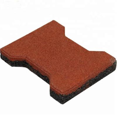 Cina Outdoor Park Safety Rubber Floor Mat Dog Bone Floor Tiles Rubber Block in vendita