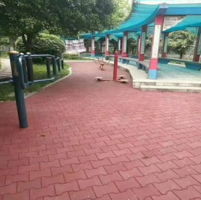 China Easy To Install And Maintain Indoor Flooring Tiles Bone Rubber Brick Te koop