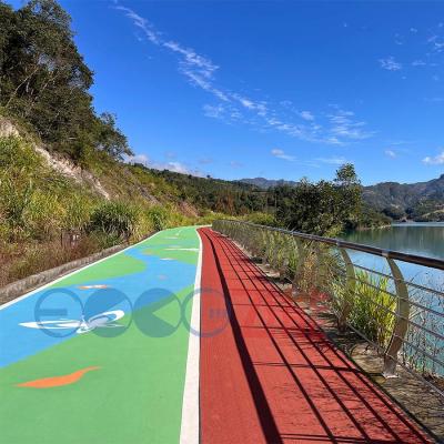 Cina 6mm Outdoor Safety Rubber Jogging Track Prefabricated Roll Sheet Track in vendita