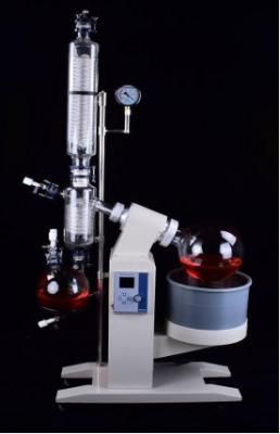 Cina attrezzatura rotatoria di distillazione dell'evaporatore del percorso di scarsità dell'OEM di vuoto del laboratorio 0.1m2 in vendita