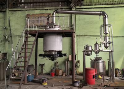 Cina 1000l Herb Leaves Flower Oil Extractor distillano l'attrezzatura essenziale di estrazione dell'olio dell'aroma dei fiori in vendita