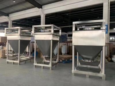 Cina Cone Shaped Stainless Steel Movable Transport IBC Storage Tank For Food Grade Powder in vendita