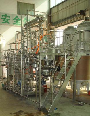 Cina Solvent Based Essential Oil Extraction Machine 20T For Plant Extracts Pharmaceutical in vendita