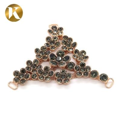 Cina I gioielli di forma di Y calzano gli accessori della decorazione per i sandali delle donne in vendita