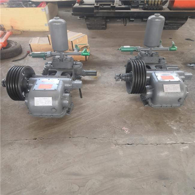 BW1500/12 Mud Pump front view showing construction details