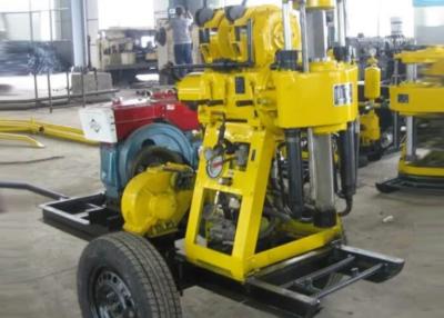 Cina Le ruote su misura verticali della macchina idraulica di Borewell di profondità dei 200 tester hanno montato in vendita