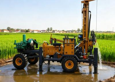 China Durable Tire Type Water Well Drilling Rig With High Safety for sale