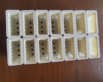 China Custom Biodegradable Corn Starch Single Plant Nursery Tray With Hole For Agricultural Greenhouse for sale