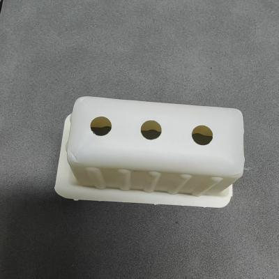 China Custom Biodegradable Corn Starch Single Plant Nursery Tray With Hole For Agricultural Greenhouse for sale