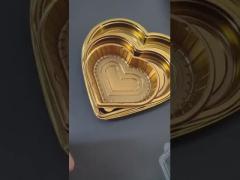 contenitore dorato con coperchio