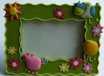 China New Eco-friendly,non-toxic material Pvc. rubber, silicone products photo frame arts crafts for sale