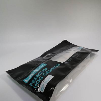 Cina I sacchetti di imballaggio per alimenti di CPP 140um 290x550mm, neri stanno sul sacchetto con la finestra in vendita