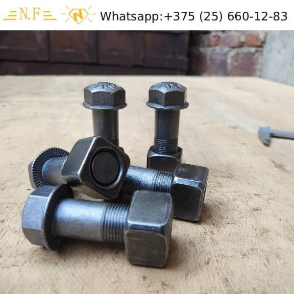 Quality High Strength Bolts And Nuts Grade 12.9 M24*75 For Excavator Sprocket for sale