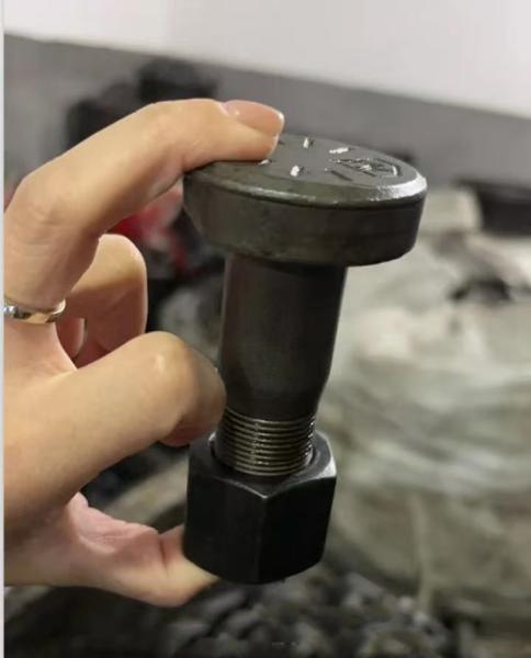 Quality High Tensile Original Undercarriage Segment Bolt And Nut 216mA-00026 01010-62275 for sale