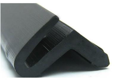 China Electrically Insulating Silicone Seal Strip Customized Extruded Profiles for sale