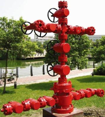 China API 6A ESP X-Mas Tree / Oil Christmas Tree With Casing Head And Tubing Head for sale