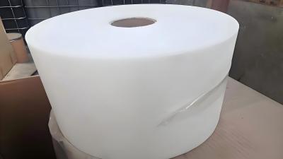 Cina Rotolo in fibra di vetro a filamento tagliato resistente ai raggi UV, resistente alla corrosione con protezione superficiale durevole in vendita