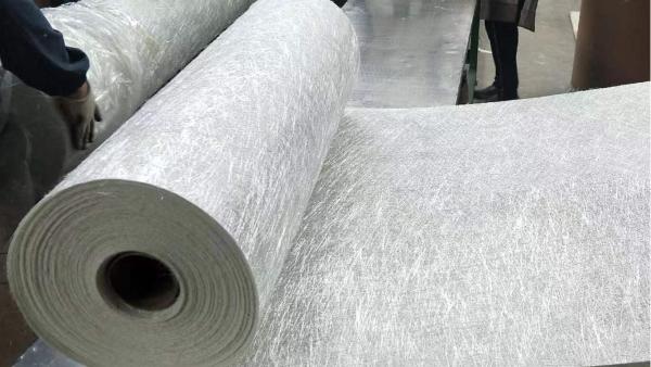 Quality Versatile Fiberglass Chopped Strand Mat Roll Chemical Resistant Continuous for sale