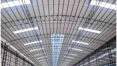中国 高耐食性FRP屋根材：軽量で半透明な、工場、農業用温室、商業施設の屋根に最適なソリューション 販売のため