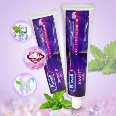 中国 Private Label Effective Remove Stains Antiplaque Peppermint Natural 3D Deeply White Toothpaste 販売のため
