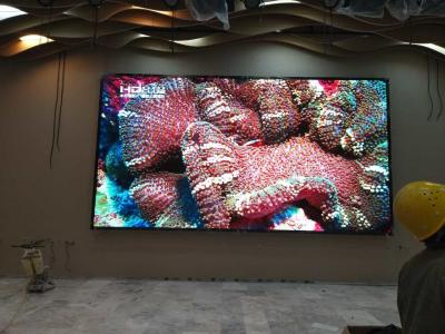 中国 SMD2121 P4 シリーズ LED ストライプ 店内広告の究極の解決策 販売のため