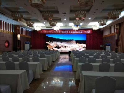 Cina Le strisce a LED della serie P5 sono la scelta perfetta per la pubblicità interna nei prodotti e nelle case DC in vendita