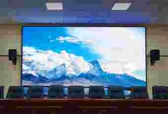 Cina Pubblicità all' esterno CAILIANG D3 LED display strip con alimentazione in corrente continua e resistenza 50 C in vendita