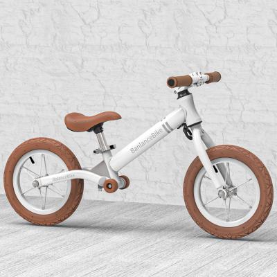China 12inch Aluminum Alloy  Race Class Suspension Children Balance Bike Baby Walking Bike Japanese-white for sale