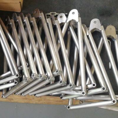 중국 유니버설 13 5/8 스프린트 자동차 제이콥스 사다리 1 홀 티타늄 경주 부품 성능 향상 및 적합성 판매용