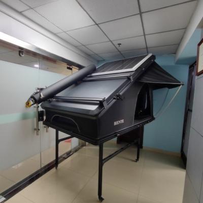 Cina Tenda a tetto a guscio rigido con serbatoio dell'acqua Campeggio fuoristrada Tenda a tetto a guscio rigido in vendita