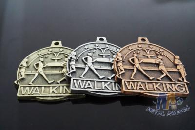 China Marathonmatrijs Gegoten Medailles door Zinklegering, Douanemetaal die Gegraveerd 3D Medailles Antiek Gouden Zilveren Verkoperen in werking stellen Te koop
