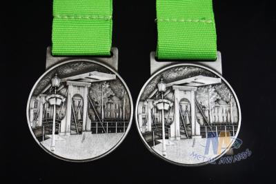 Китай 3Д Беспоке лента награды металла марафона марафона школы дизайна половинными напечатанная медалями продается