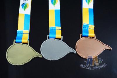 Cina Le medaglie su ordinazione di sport di progettazione di Europa hanno personalizzato il medaglione con il logo del leone in vendita