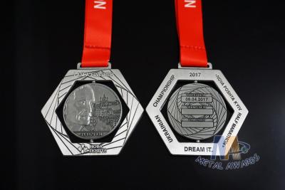 中国 回るか、または回転は金属のMarationメダル、昇華させたリボンを動かす注文のスポーツ・イベントを予約しました 販売のため