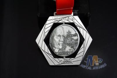 Cina La filatura o girare ha annunciato gli eventi di sport su ordinazione del metallo che eseguono le medaglie di Maration, nastro sublimato in vendita