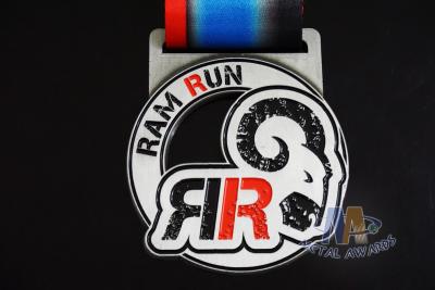中国 村10kのフィニッシャー メダル、習慣は連続したでき事のためのメダルをダイカストで形造りました 販売のため