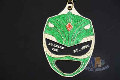 Китай Утюг сплава цинка цветов яркого блеска или материал латуни Беспоке медали дизайна выполненные на заказ с отрезком вне продается