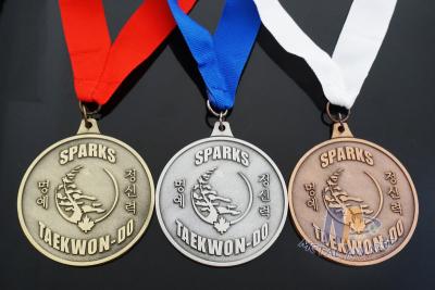 Китай 2Д влияние награды спорт металла уровня круглыми изготовленными на заказ утопленное медалями текстурированное продается