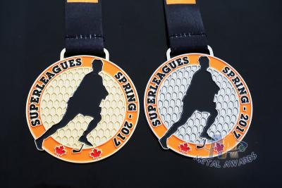 Cina medaglie su ordinazione di sport 10k con il nastro sublimato smalto molle per racking di baseball dell'hockey del Canada in vendita